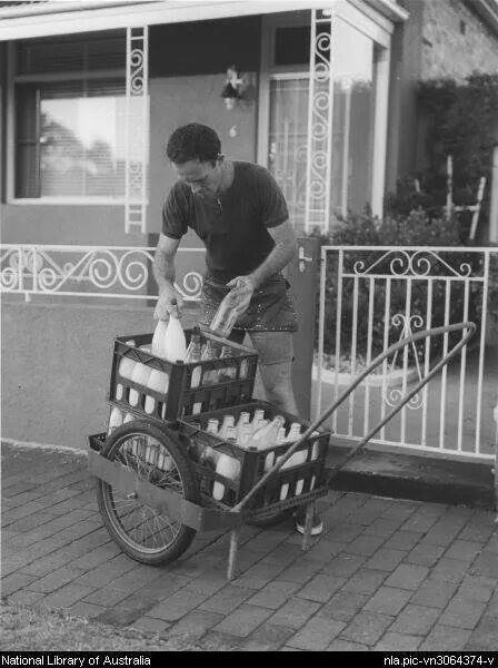 ABOUT – THE MILKMAN'S COOKIES